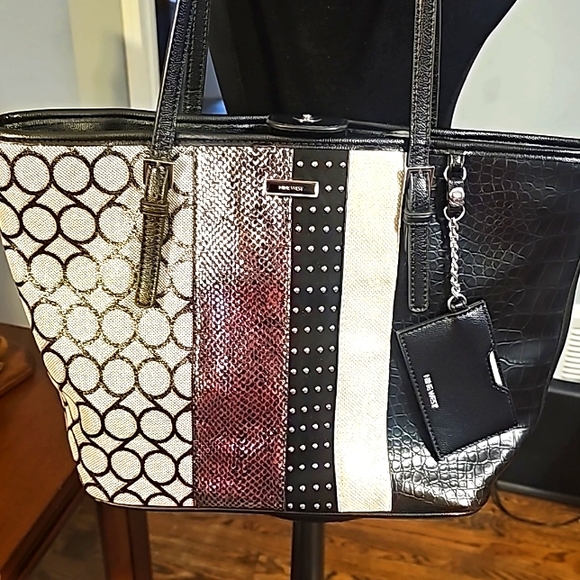 Nine West | Bags | Nine West Leather Black Silver Tote | Poshmark